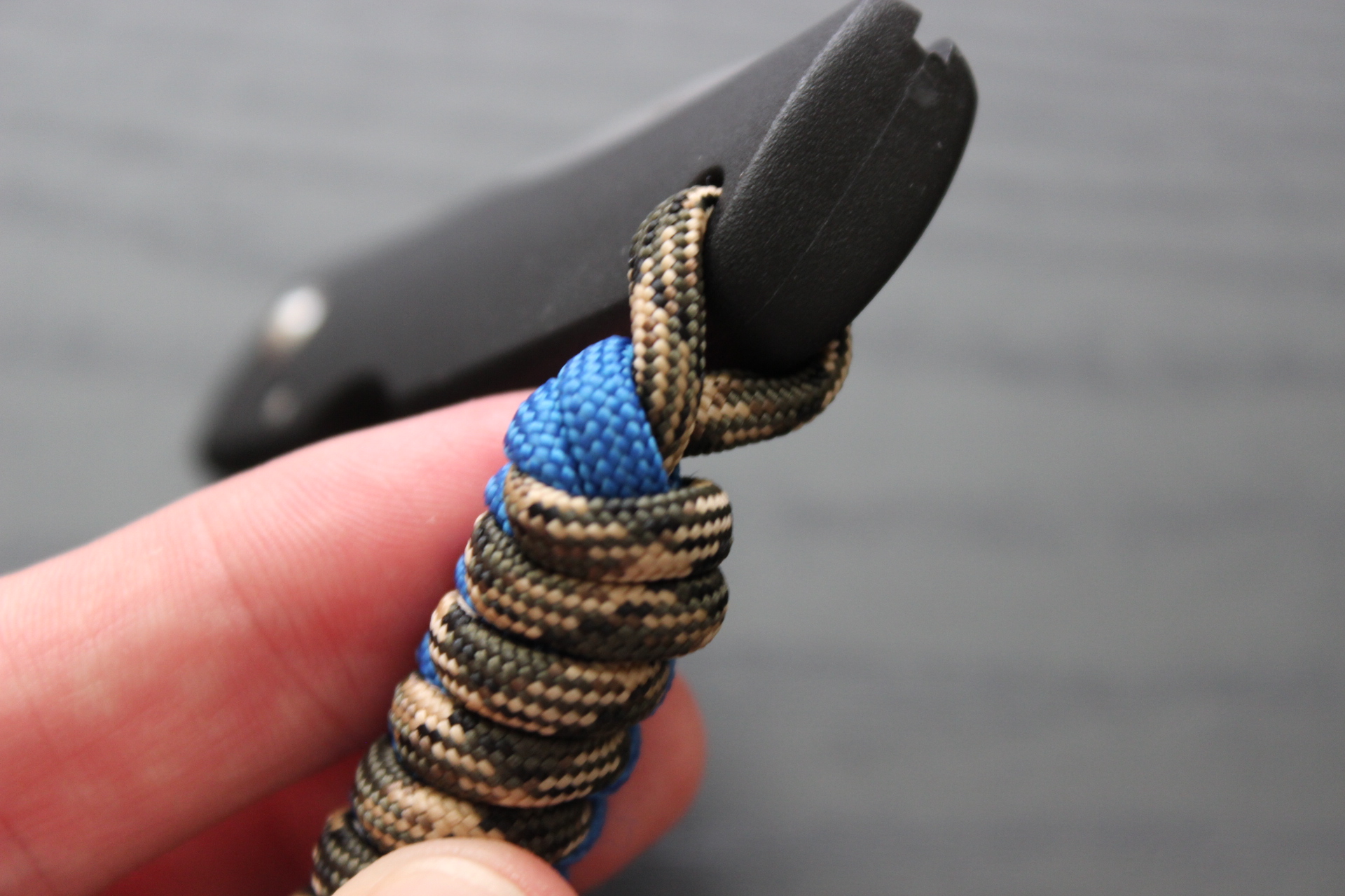 How To Make A Paracord Snake Knot Lanyard For Pocket Knife | atelier ...