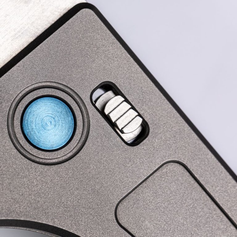 Crossbar Lock Knives: From the AXIS Lock to the DuraLock - Knife Life