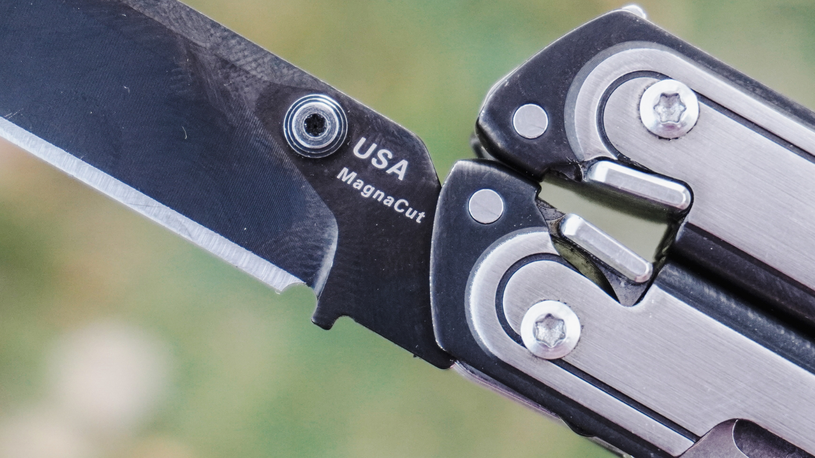 Leatherman ARC Review - After a Year of Use - Knife Life